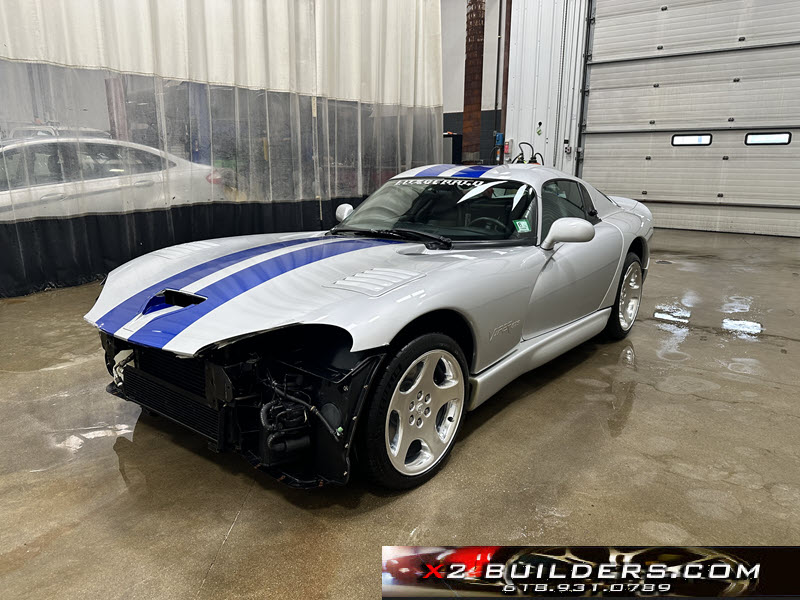 Salvage Dodge Viper | X2 BUILDERS