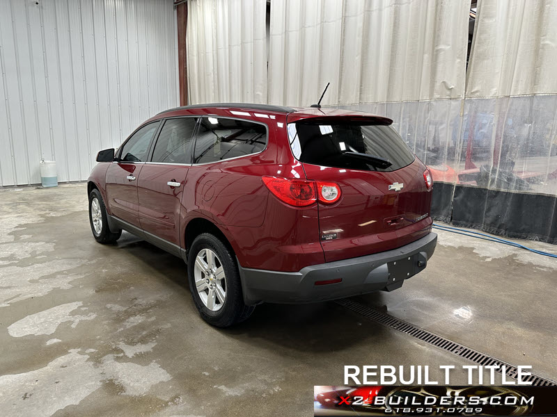 Salvage 2011 Chevrolet Traverse LT | X2 BUILDERS