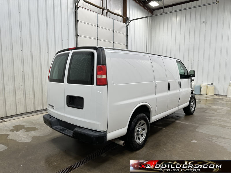 Salvage 2014 Chevrolet Express G1500 | X2 BUILDERS