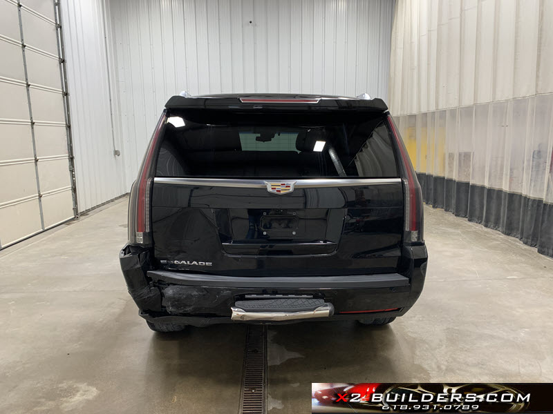 Salvage 2017 Cadillac Escalade Luxury 4x4 | X2 BUILDERS