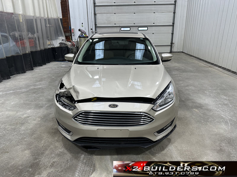 Salvage 2017 Ford Focus Titanium | X2 BUILDERS