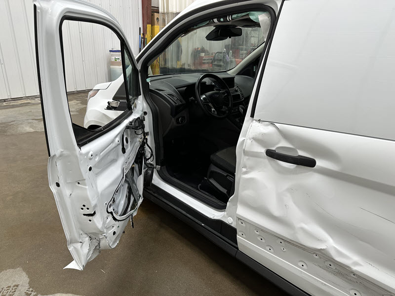 Salvage 2019 Ford Transit Connect XL | X2 BUILDERS