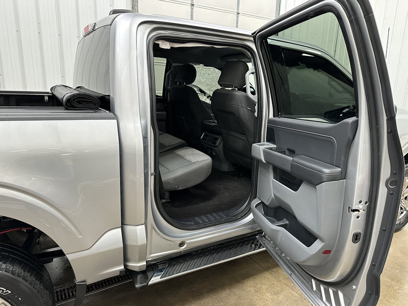 Salvage 2021 Ford F-150 XLT 4x4 | X2 BUILDERS