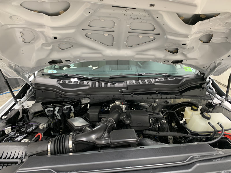 Salvage 2022 Ford F-250 SuperDuty FX4 | X2 BUILDERS