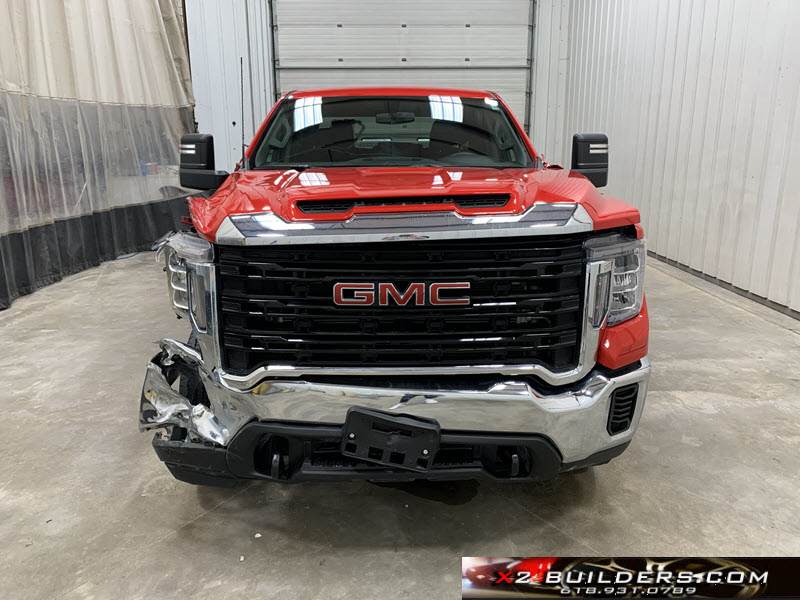 Salvage 2022 GMC Sierra K2500HD Duramax | X2 BUILDERS