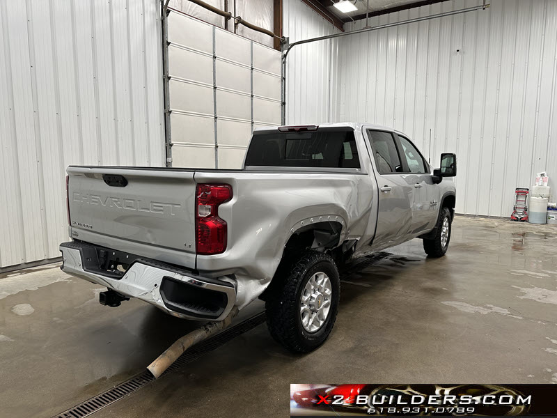 Salvage 2023 Chevrolet Silverado K2500HD LT Texas Edition 4x4 | X2 BUILDERS